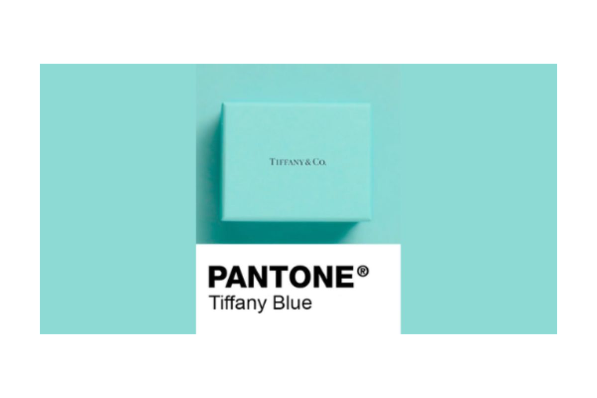 Come Scegliere il Tono Giusto di Blu Tiffany per la Tua Casa